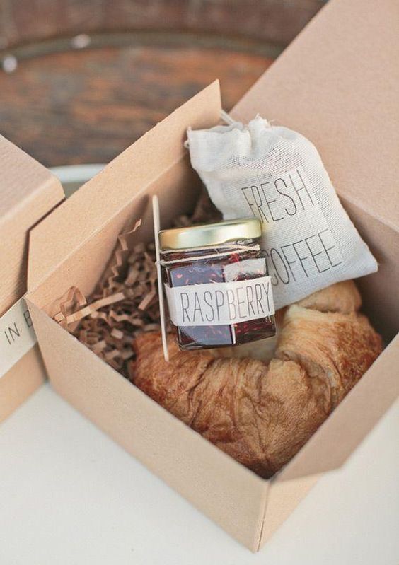Morning Tea Hamper – Larger Than Life